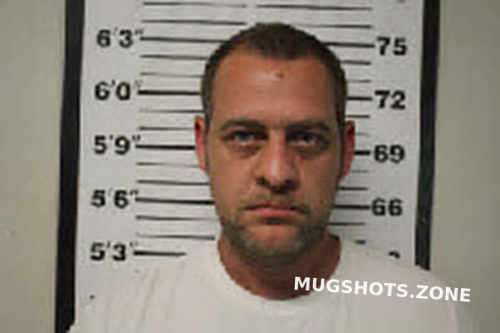 BERRY BOBBY ANTHONY 05/12/2023 - Carteret County Mugshots Zone