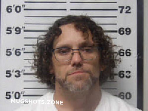 WILLIS BRANDON LEROY-YOUNGS 04/18/2025 - Carteret County Mugshots Zone