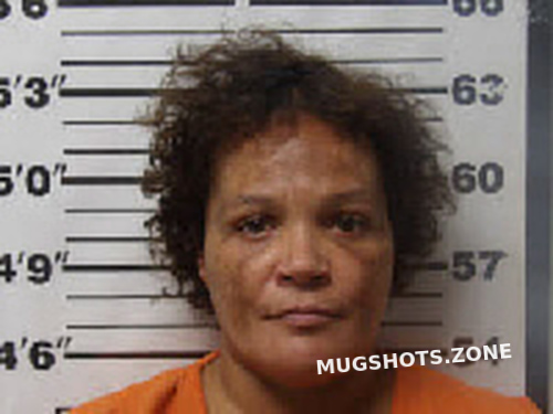 HENNING YOLANDA SHELINA MASON 10/17/2025 - Carteret County Mugshots Zone