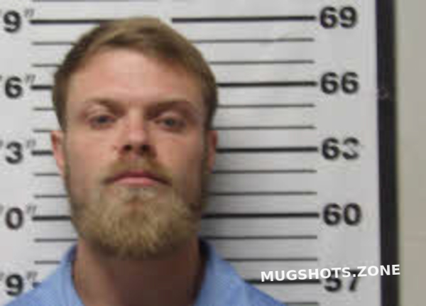 GARNER DEVAN ALLEN 11/17/2025 - Carteret County Mugshots Zone