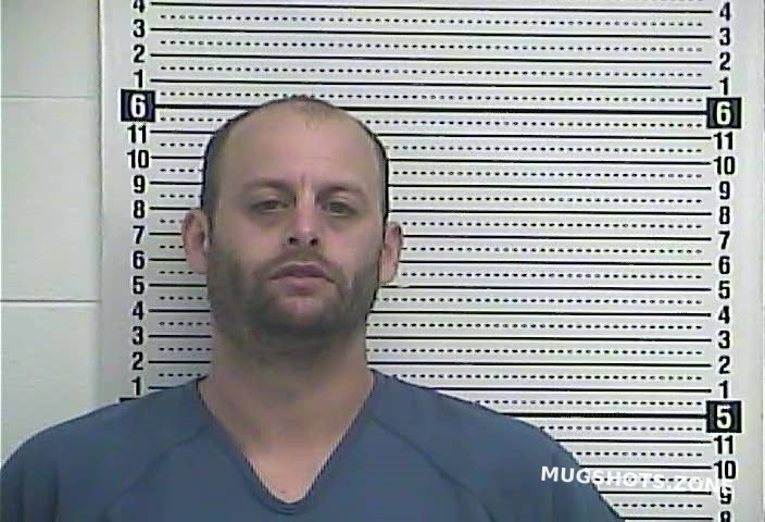LUTTRELL JASON E 11/23/2021 - Casey County Mugshots Zone