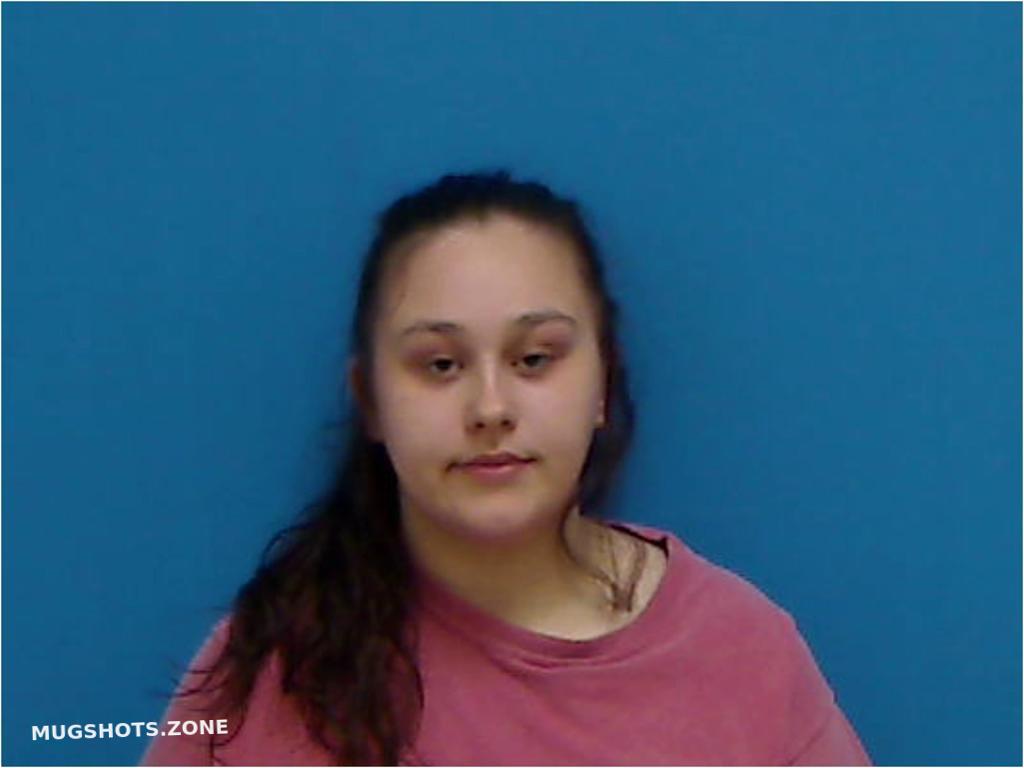 DAVIS SUMMER MICHELLE 10/17/2022 - Catawba County Mugshots Zone