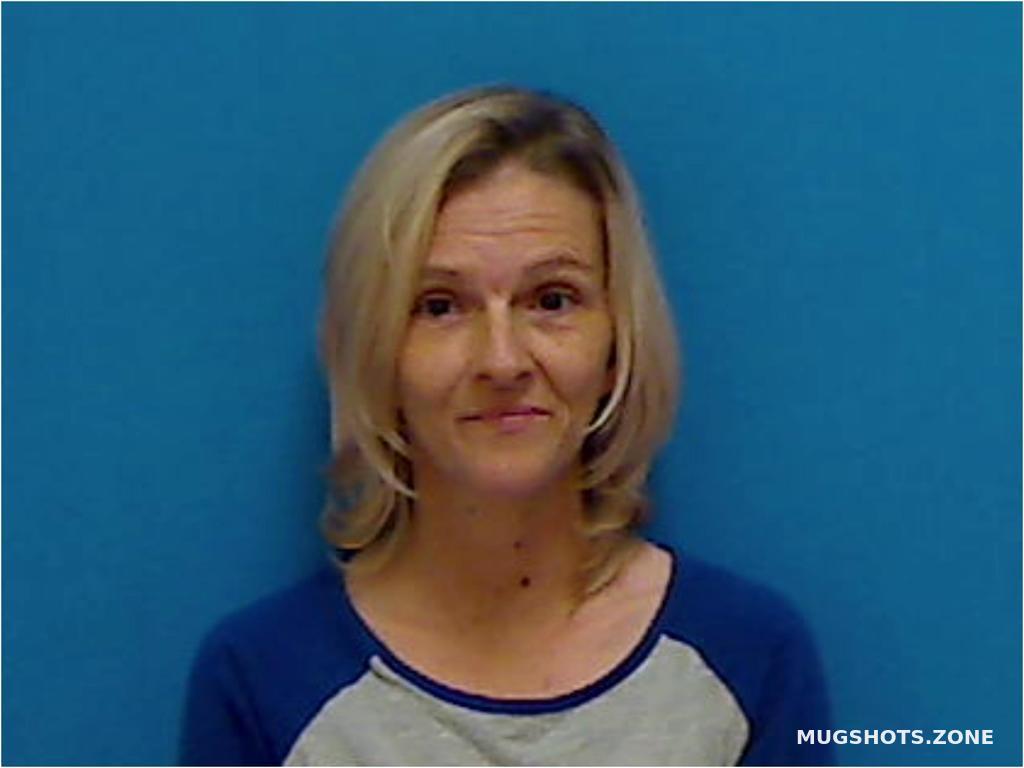 YOUNG LESLIE ANNETTE 11/03/2022 - Catawba County Mugshots Zone