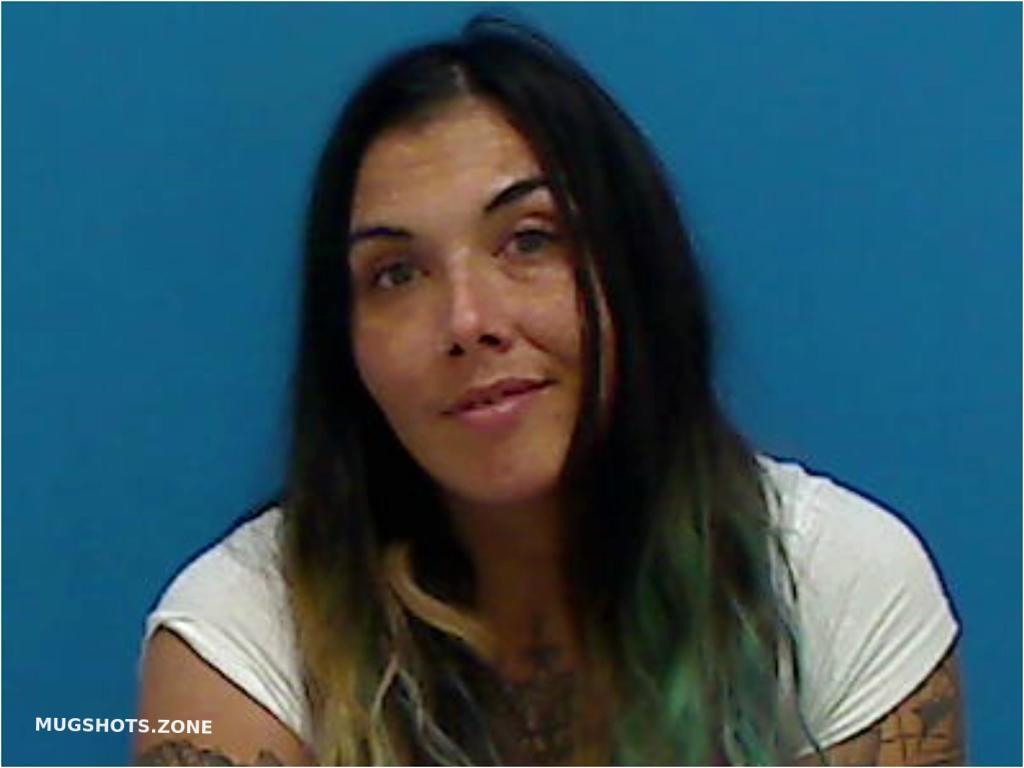 DRIGGERS BRITTANY DAWN 12/16/2022 - Catawba County Mugshots Zone