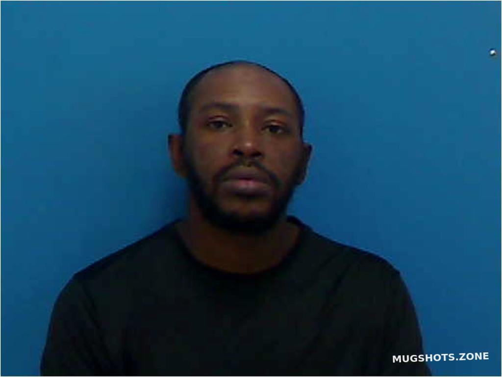 BREWTON DUSTIN FERNANDEZ 04/17/2023 - Catawba County Mugshots Zone