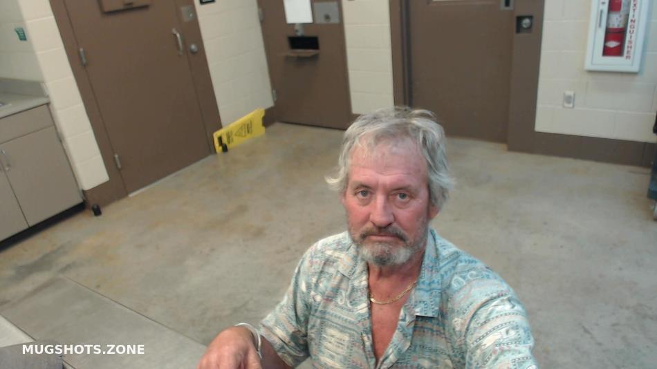 FINLEY ROBIN RAY 05/10/2025 - Cedar County Mugshots Zone