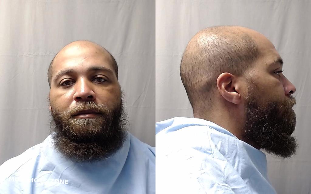 MARTINEZ DARNELL BRIAN 09/28/2022 - Champaign County Mugshots Zone