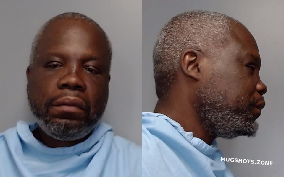 GIBSON ANTONIO MAURICE 05/06/2023 - Champaign County Mugshots Zone GIBSON ANTONIO MAURICE 05/06/2023 - Champaign County Mugshots Zone