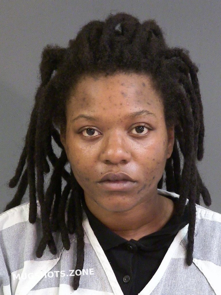 HINES KEZIAH DAISY TAMESHA 04/01/2021 - Charleston County Mugshots Zone