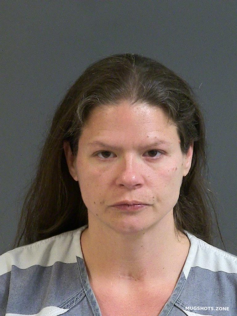 BROWDER ANGELA ROBERTS 05/16/2021 - Charleston County Mugshots Zone