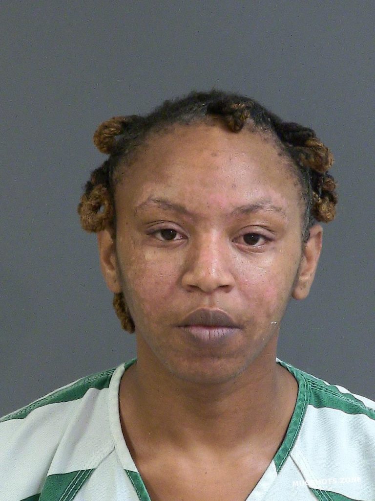 STEVENS TIFFANY GADSDEN 08/24/2021 - Charleston County Mugshots Zone