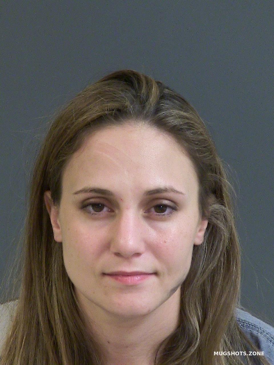 BUNCH MARISSA ELIZABETH 08/27/2021 - Charleston County Mugshots Zone