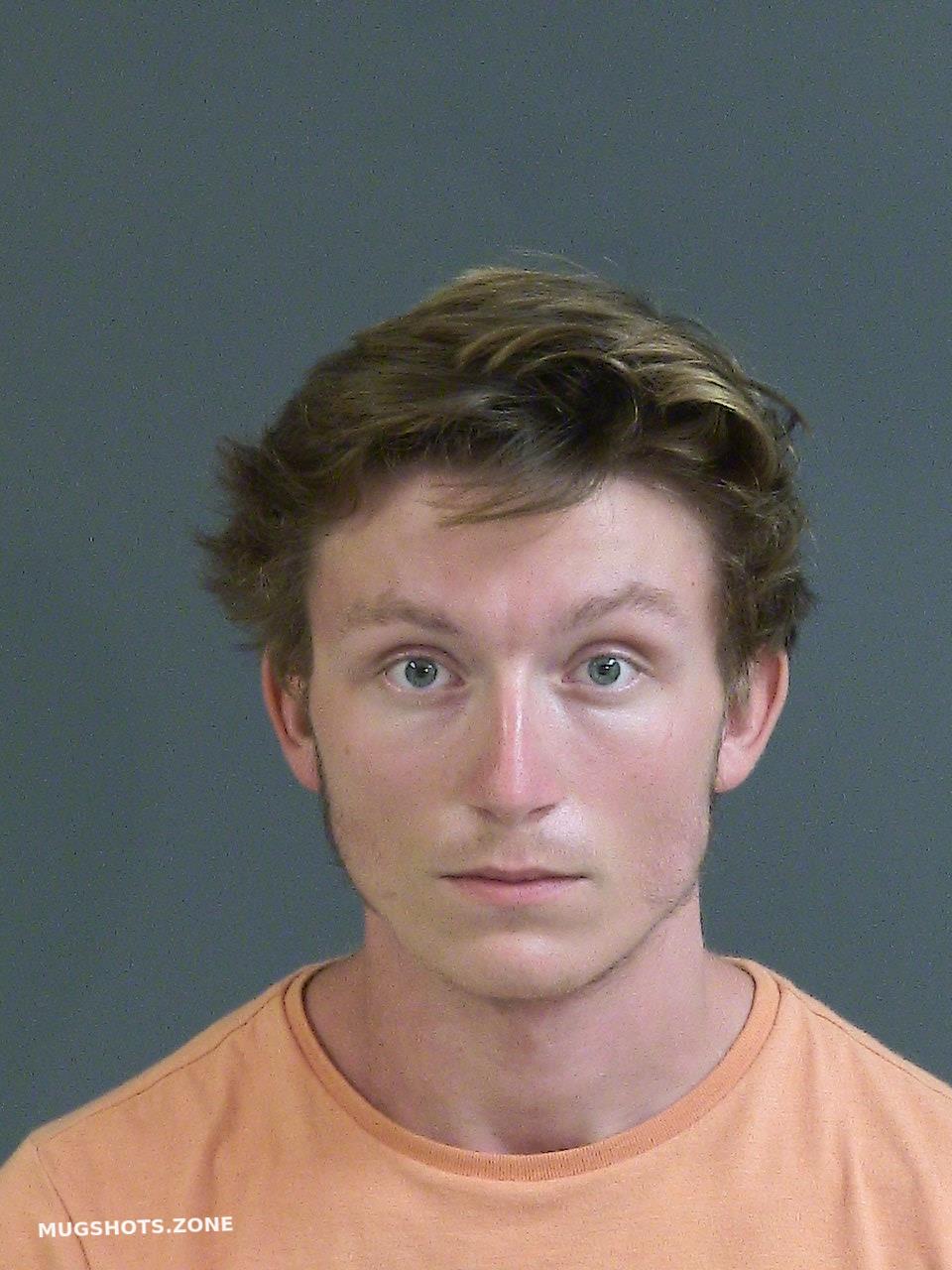 TUTTLE ROBERT ALLEN 10/15/2021 - Charleston County Mugshots Zone