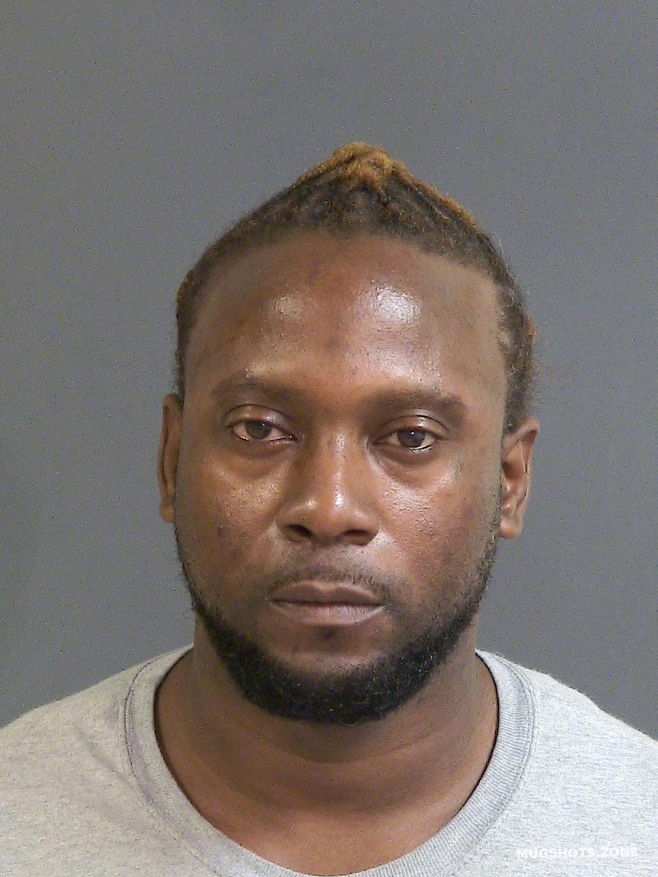 MARTIN DERRELL LORENZO 11/17/2021 - Charleston County Mugshots Zone