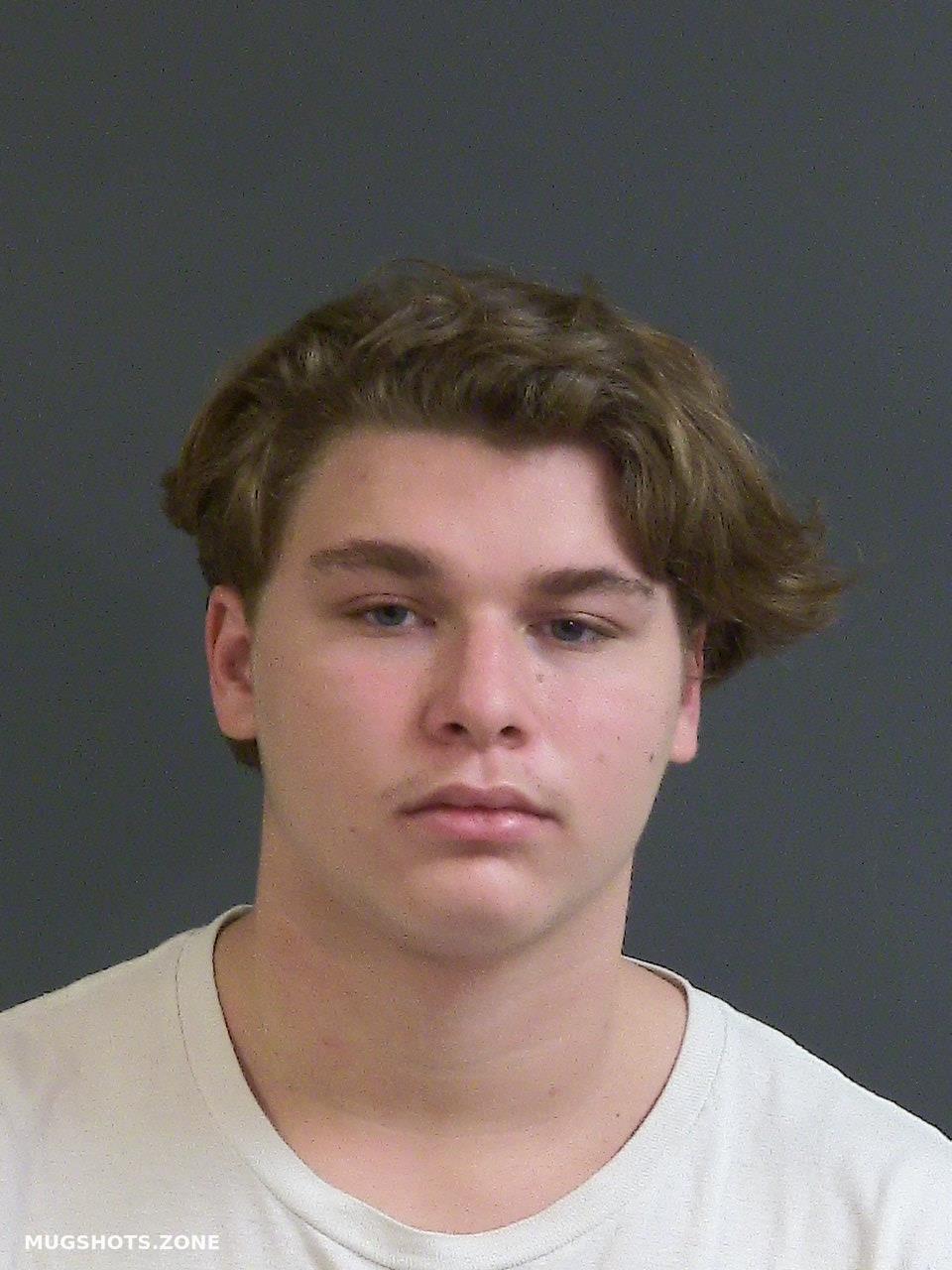 FULK DYLAN SHAWN WAYNE 12/31/2021 - Charleston County Mugshots Zone