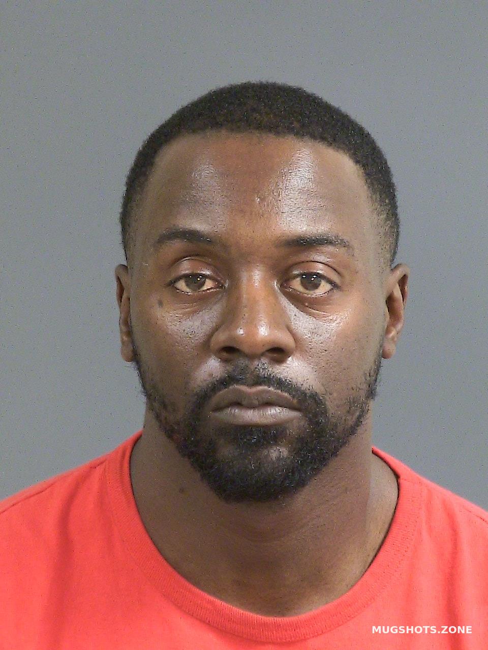 DRAKEFORD CURTIS QUANDALE 05/01/2022 - Charleston County Mugshots Zone