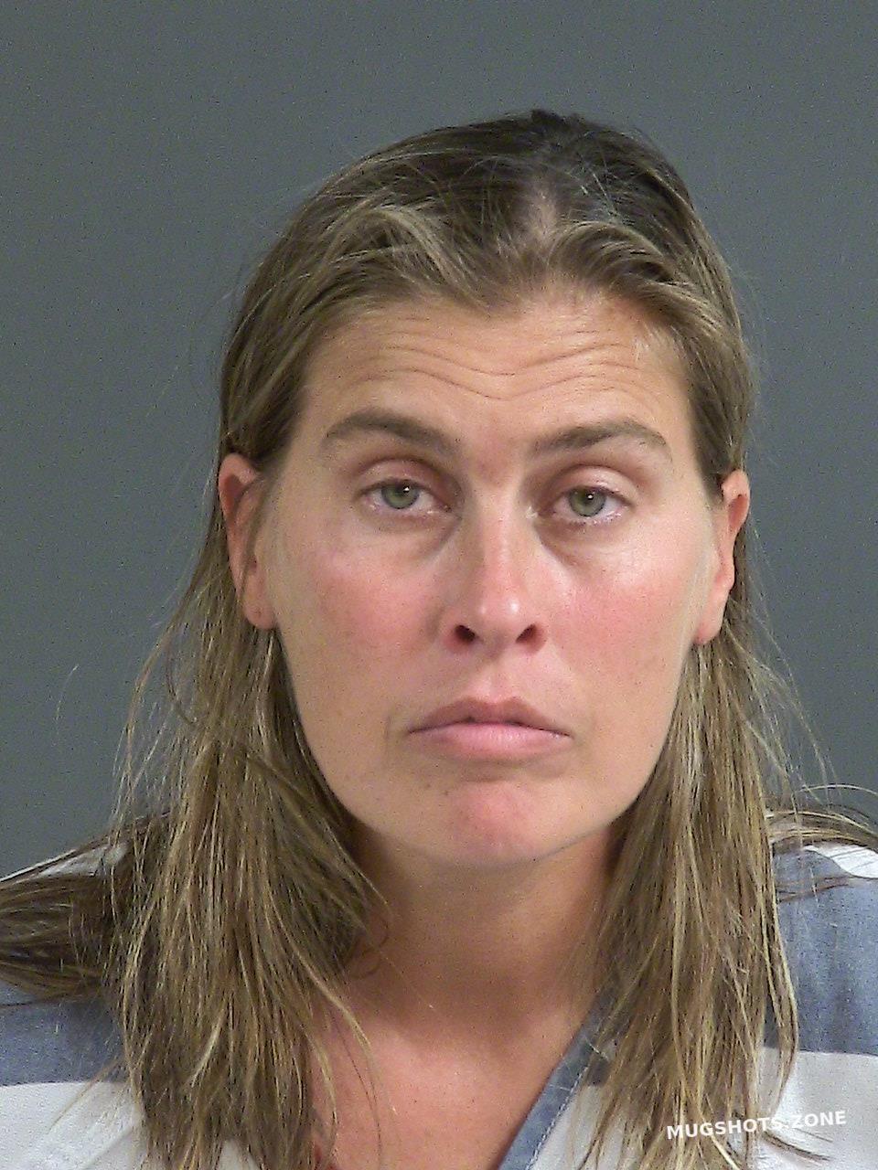 DUVALL DANIELLE LYNN 07/05/2022 - Charleston County Mugshots Zone