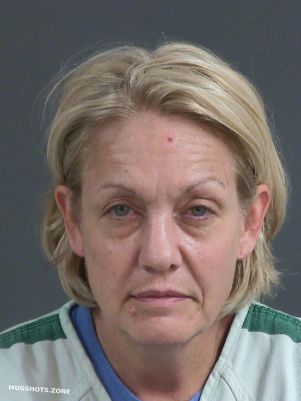 SIZEMORE DEBRA SUZANNE 09/04/2022 - Charleston County Mugshots Zone