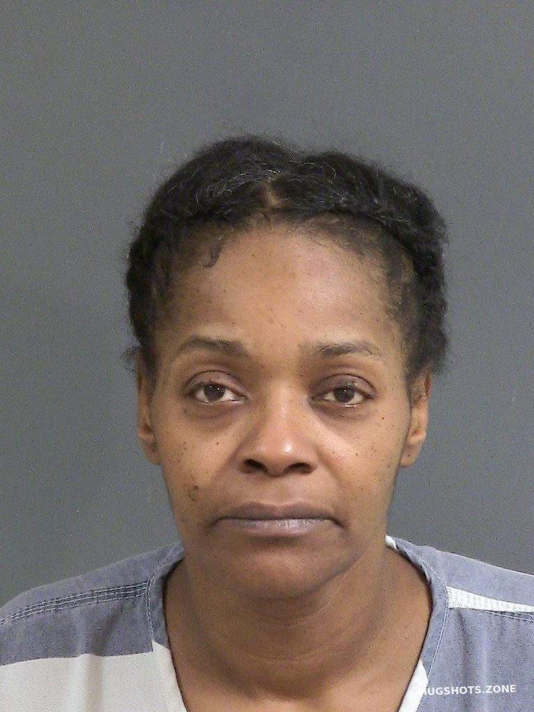 GOODEN CRYSTAL DESHAWN 09/20/2022 - Charleston County Mugshots Zone