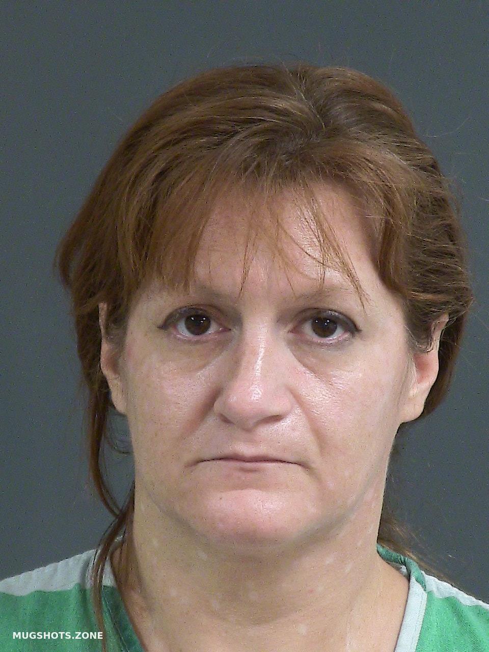 LORD CAROLYN EDITH 10/08/2022 - Charleston County Mugshots Zone