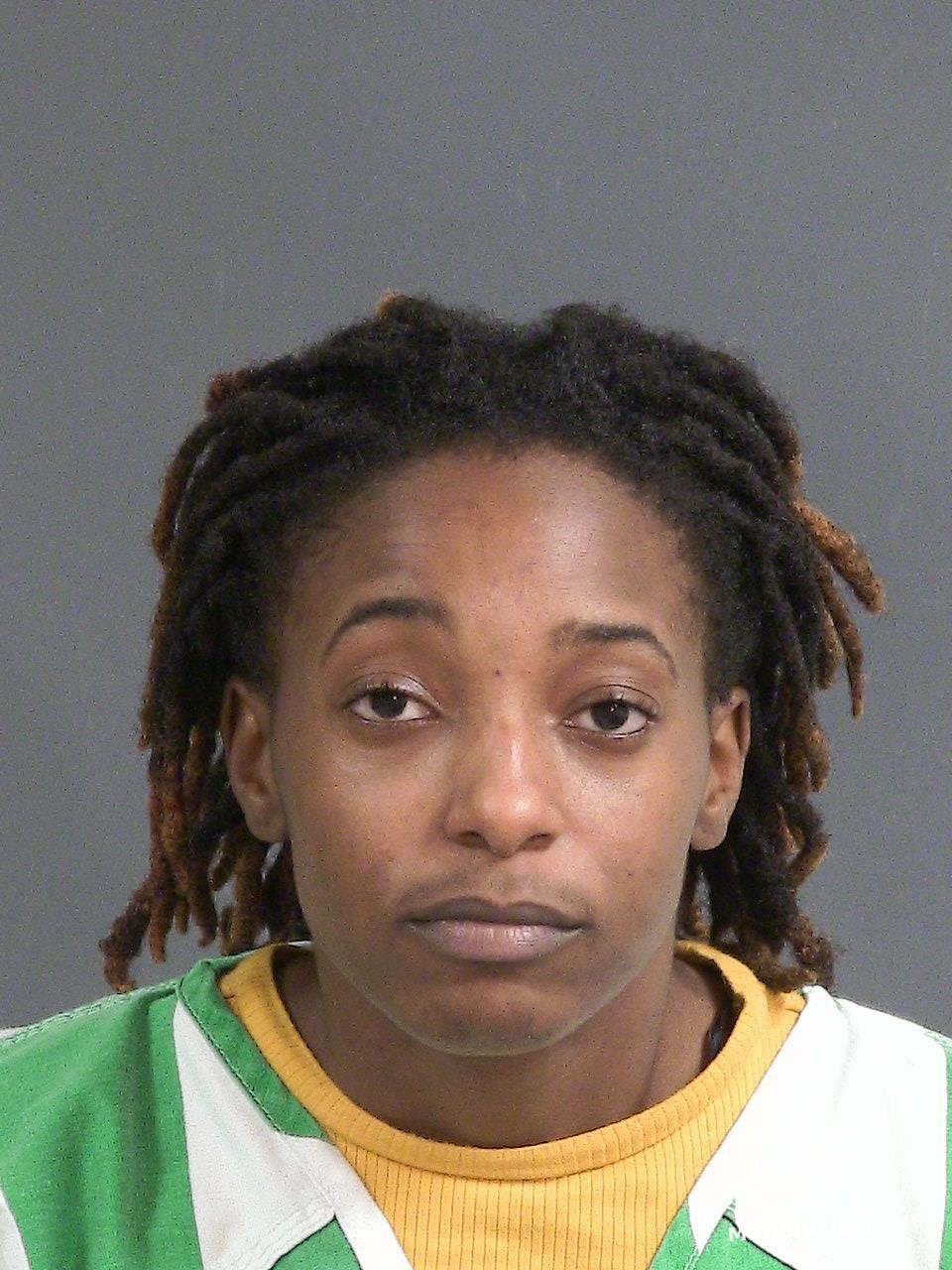 PRIOLEAU DAYNA MICHELLE 11/02/2022 - Charleston County Mugshots Zone PRIOLEAU DAYNA MICHELLE 11/02/2022 - Charleston County Mugshots Zone