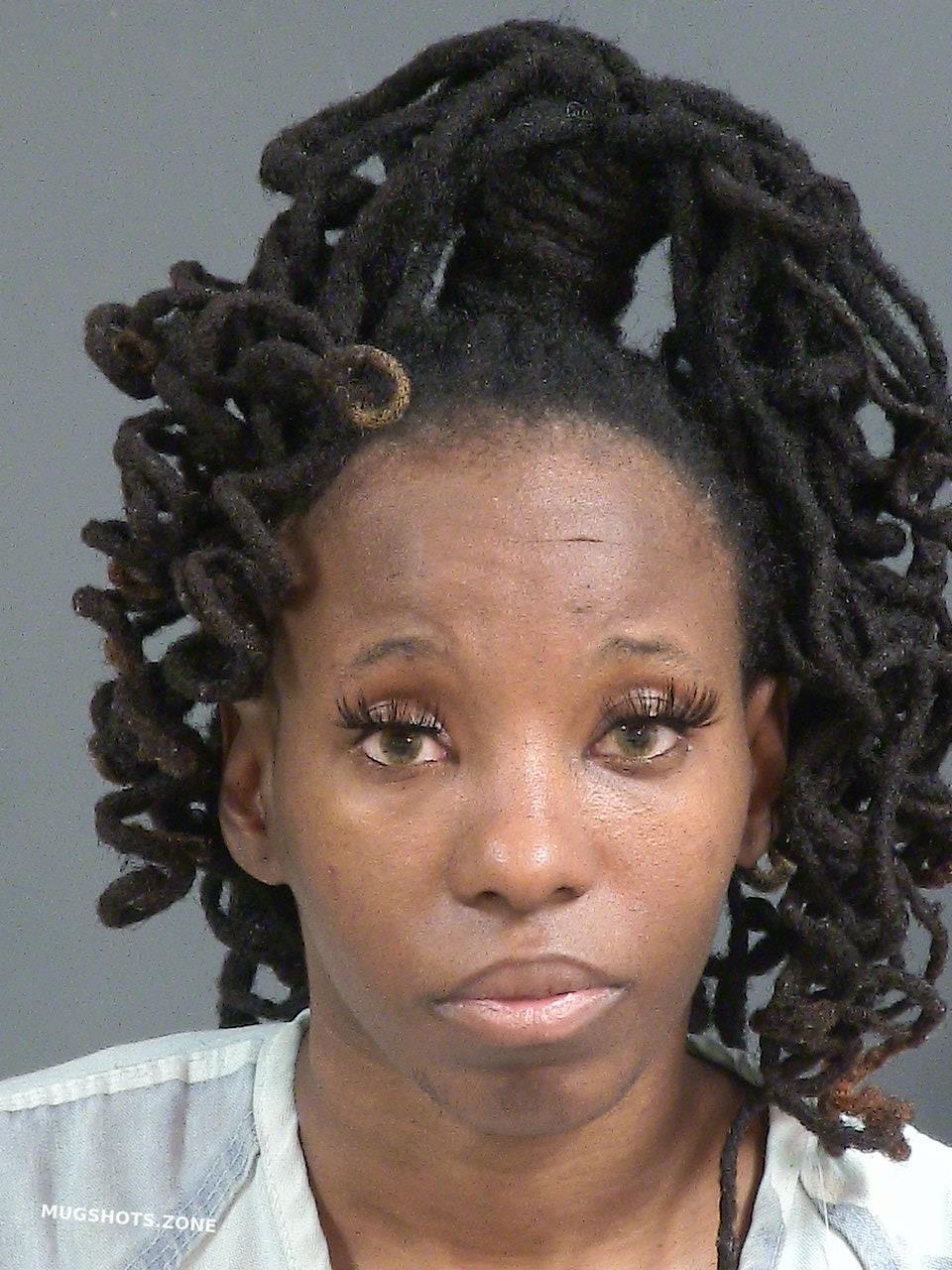 SCOTT WHITNEY AMBER 11/30/2022 - Charleston County Mugshots Zone