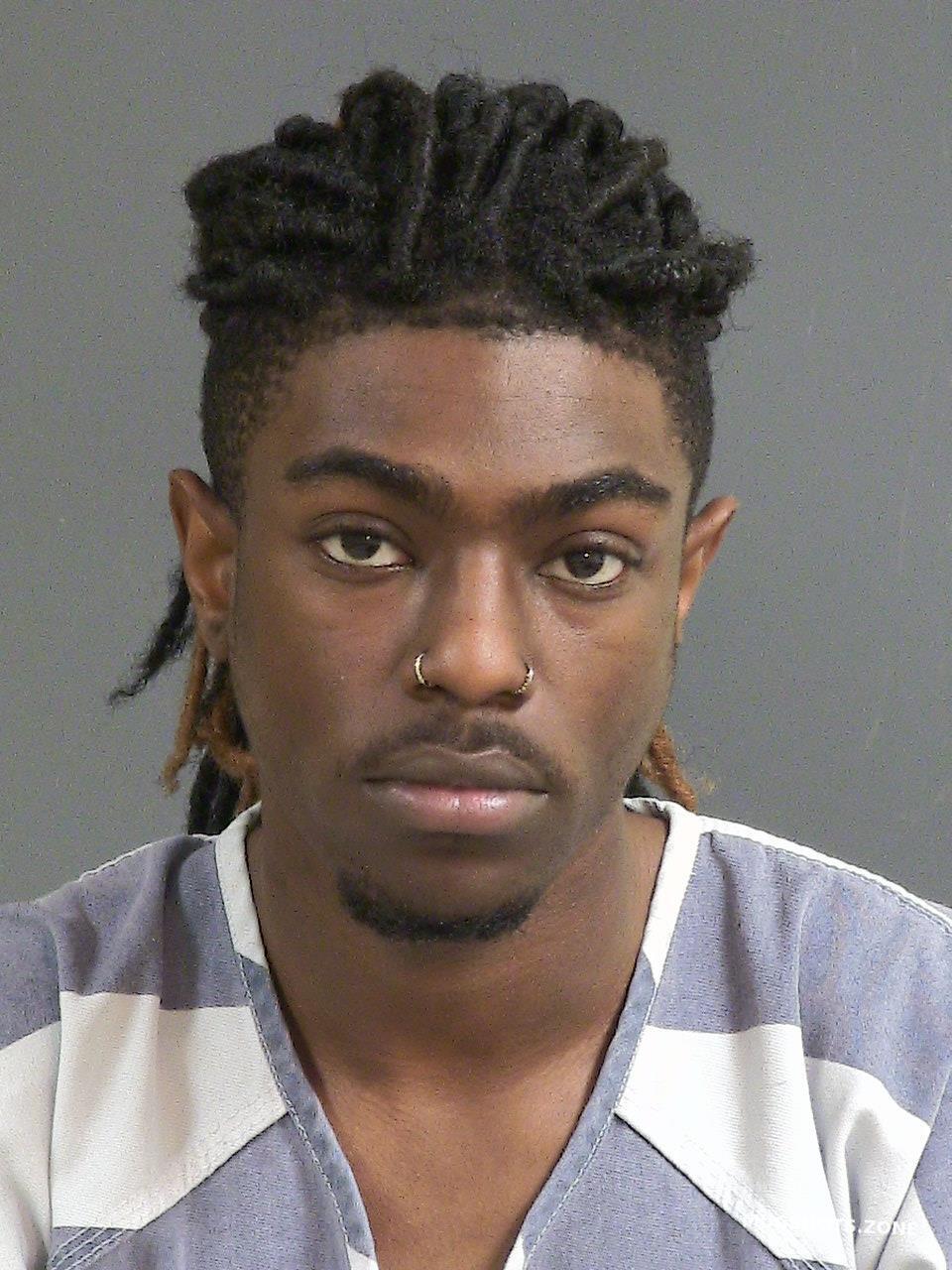 FRASIER DARRIUS 03/02/2023 - Charleston County Mugshots Zone FRASIER DARRIUS 03/02/2023 - Charleston County Mugshots Zone