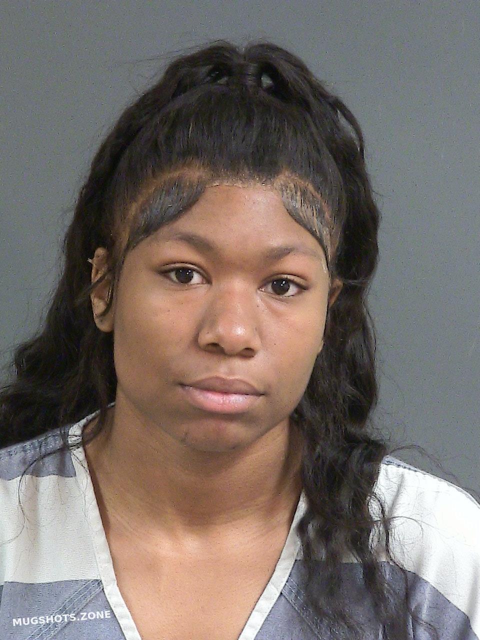 BAILEY QUEEN ELIZABETH 03/31/2023 - Charleston County Mugshots Zone