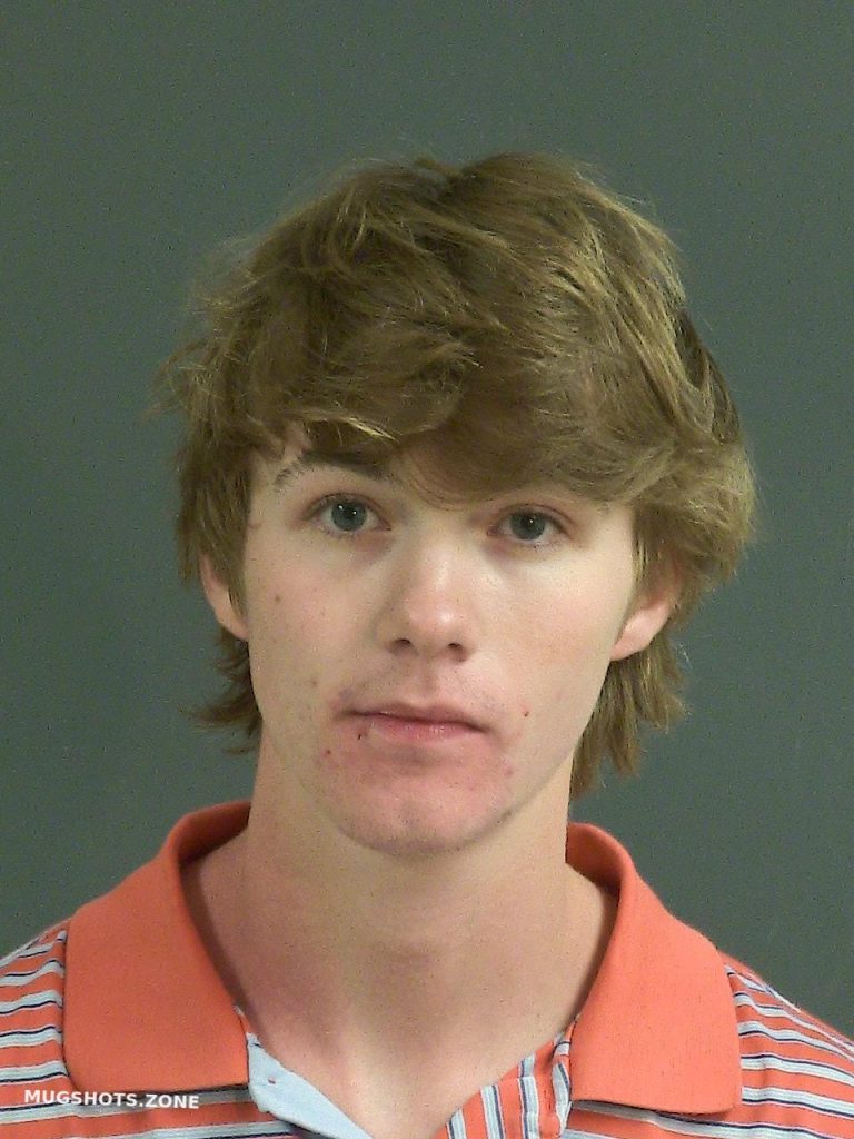 RYAN JAXSON THOMAS 04/02/2023 - Charleston County Mugshots Zone