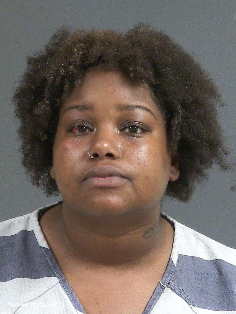 SINGLETON ROBIN 07/20/2023 - Charleston County Mugshots Zone