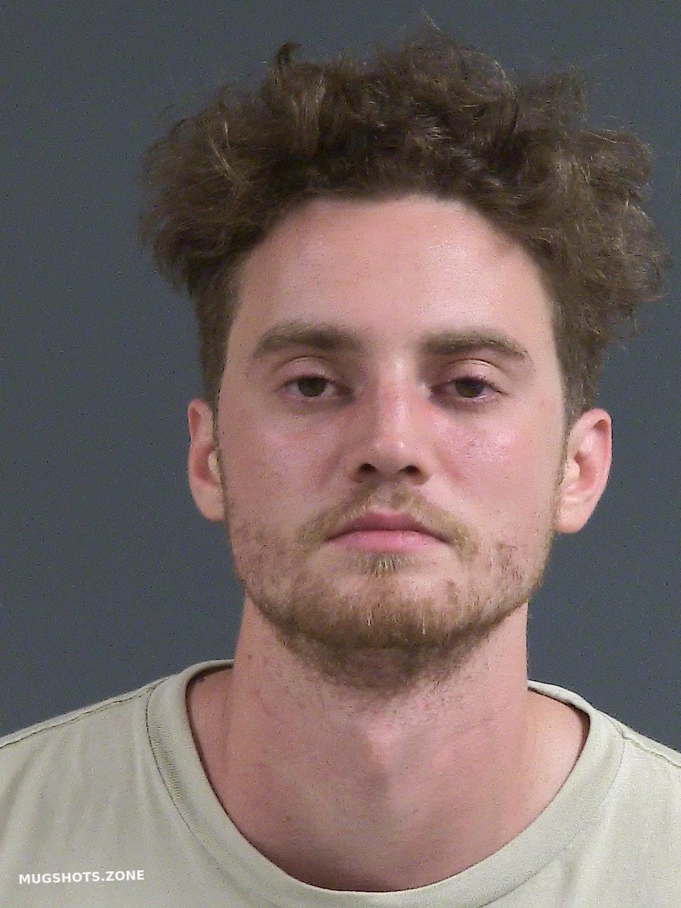 MERRITT AIDEN ROBRT 07/21/2023 - Charleston County Mugshots Zone