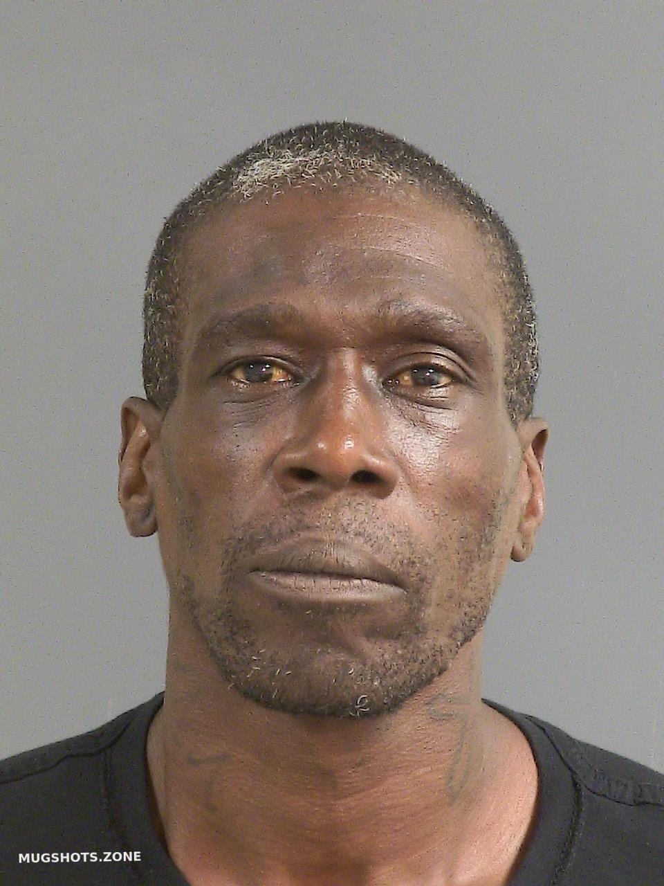 ROBINSON DEWAYNE RONNELL 08/18/2023 - Charleston County Mugshots Zone