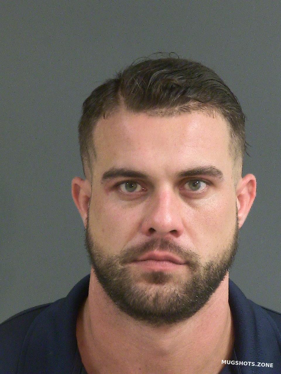 GILLIAM JACKSON STUART 09/10/2023 - Charleston County Mugshots Zone