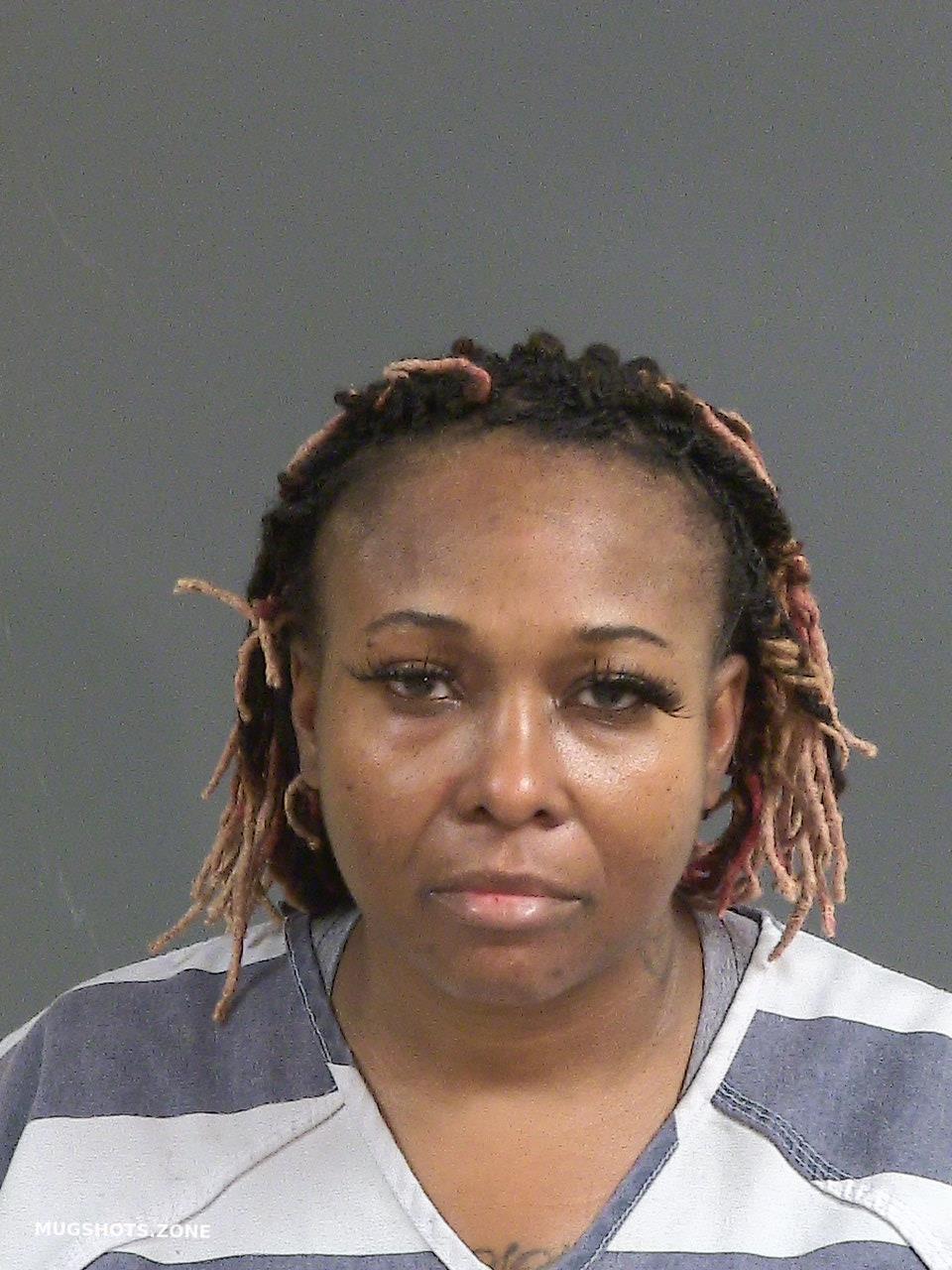 SMITH SHEENA LYNNETTE 09/30/2023 - Charleston County Mugshots Zone SMITH SHEENA LYNNETTE 09/30/2023 - Charleston County Mugshots Zone