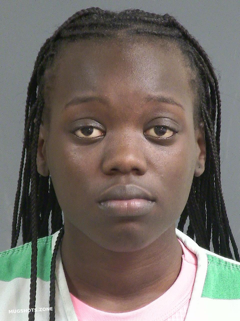 SIMMONS AMARIONA SHONIQUE 11/28/2023 - Charleston County Mugshots Zone