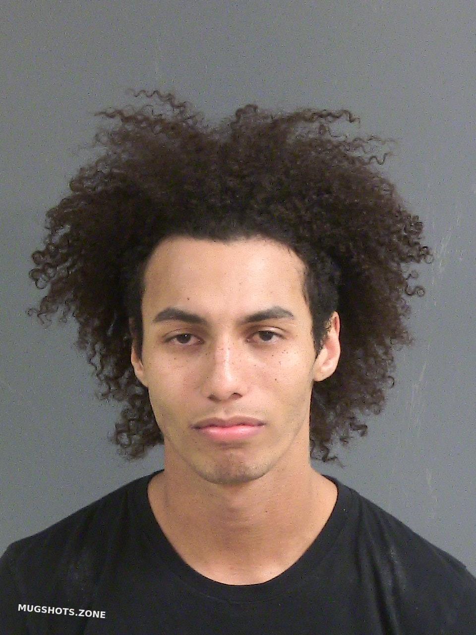 HALL MICAH WILSON 02/18/2024 - Charleston County Mugshots Zone