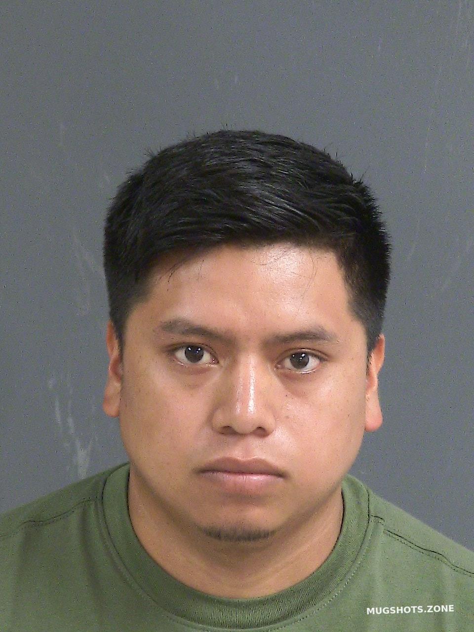 PEREZ-ROBLERO RONAL BERNAN 05/25/2024 - Charleston County Mugshots Zone