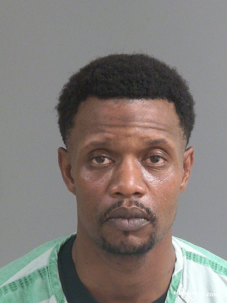 BROWN TERRIQUE LATROY 07/17/2025 - Charleston County Mugshots Zone