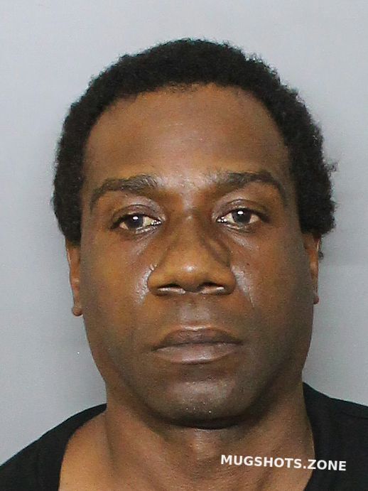 BELL TERRENCE DWAYNE 04/18/2021 - Charlotte County Mugshots Zone