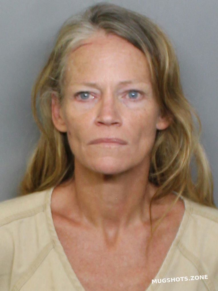 GILMORE BRENDA LEE 09/01/2022 - Charlotte County Mugshots Zone