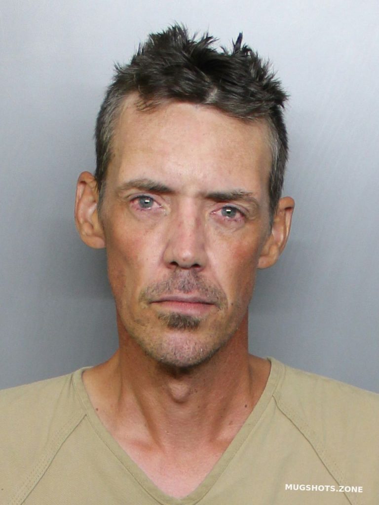 KINDRED CHRISTOPHER MICHAEL 09/27/2022 - Charlotte County Mugshots Zone