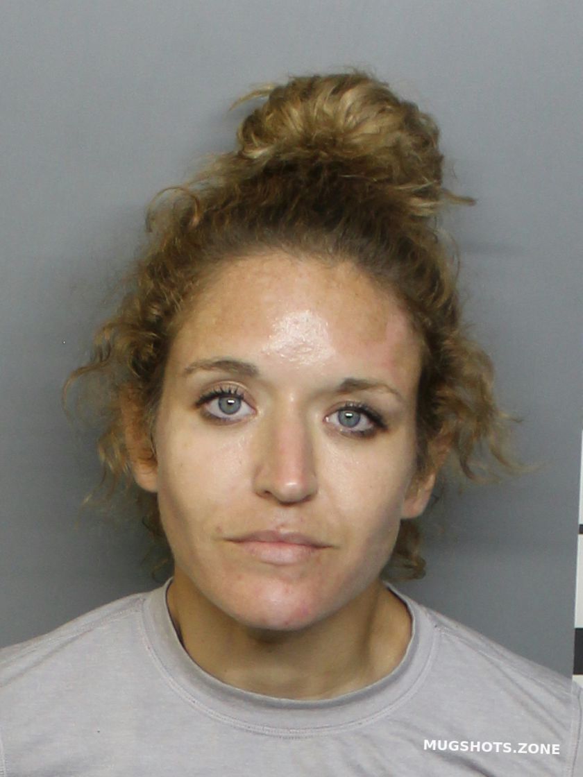 TRAGER TARA ANN 10/26/2022 - Charlotte County Mugshots Zone