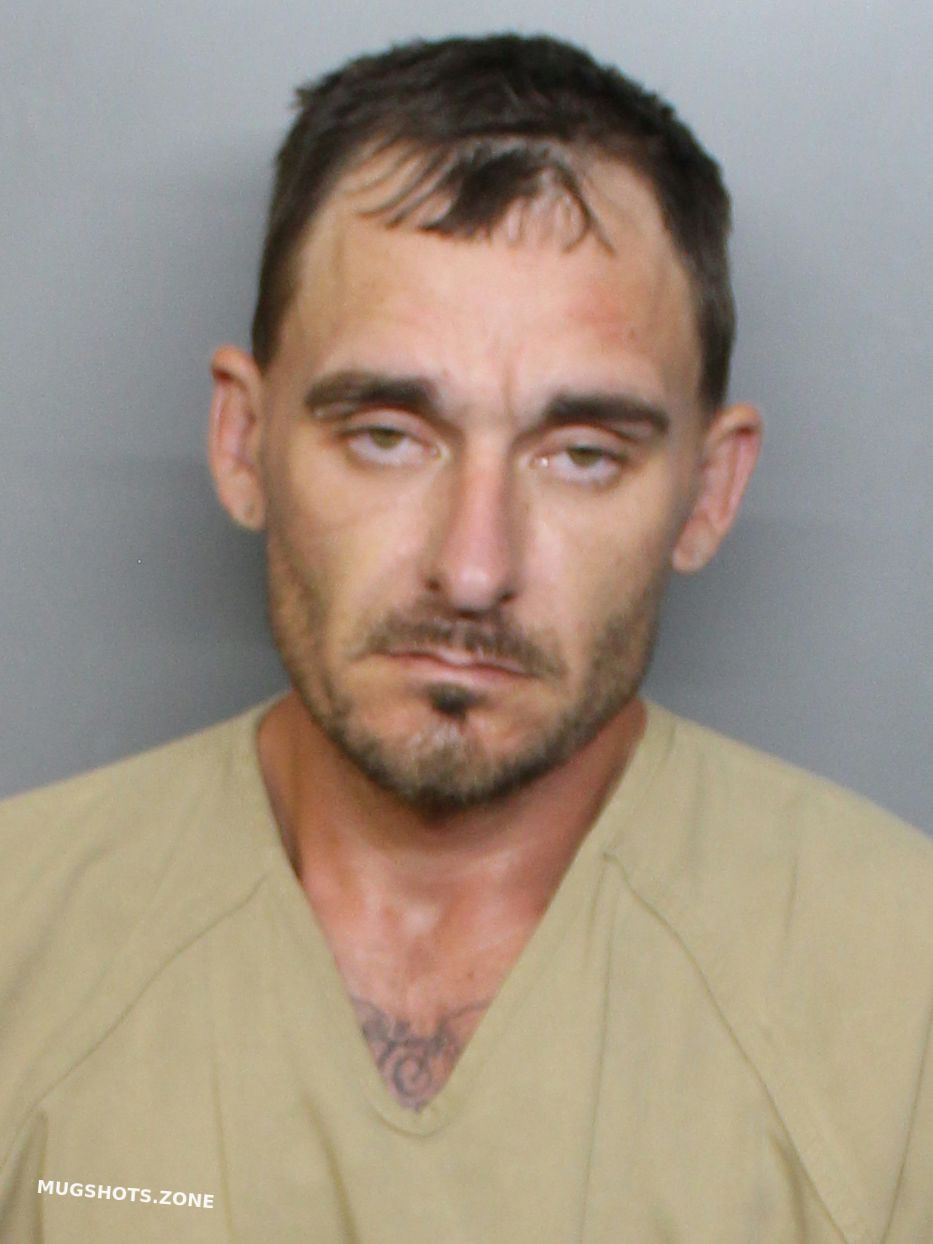 LOCKE CHRISTOPHER TYLER 12/08/2022 - Charlotte County Mugshots Zone