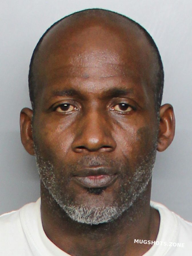 DAVIS KENYATTA SIROME 12/20/2022 - Charlotte County Mugshots Zone