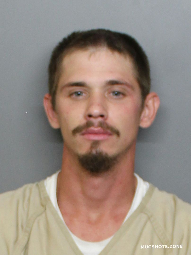 PENDLETON TYLER HUNTER 01/03/2023 - Charlotte County Mugshots Zone