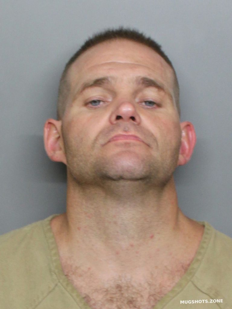 GODDARD BRANDON EARL 04/13/2023 - Charlotte County Mugshots Zone