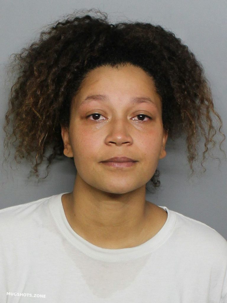 MYERS MADISON NICOLE 04/15/2023 - Charlotte County Mugshots Zone