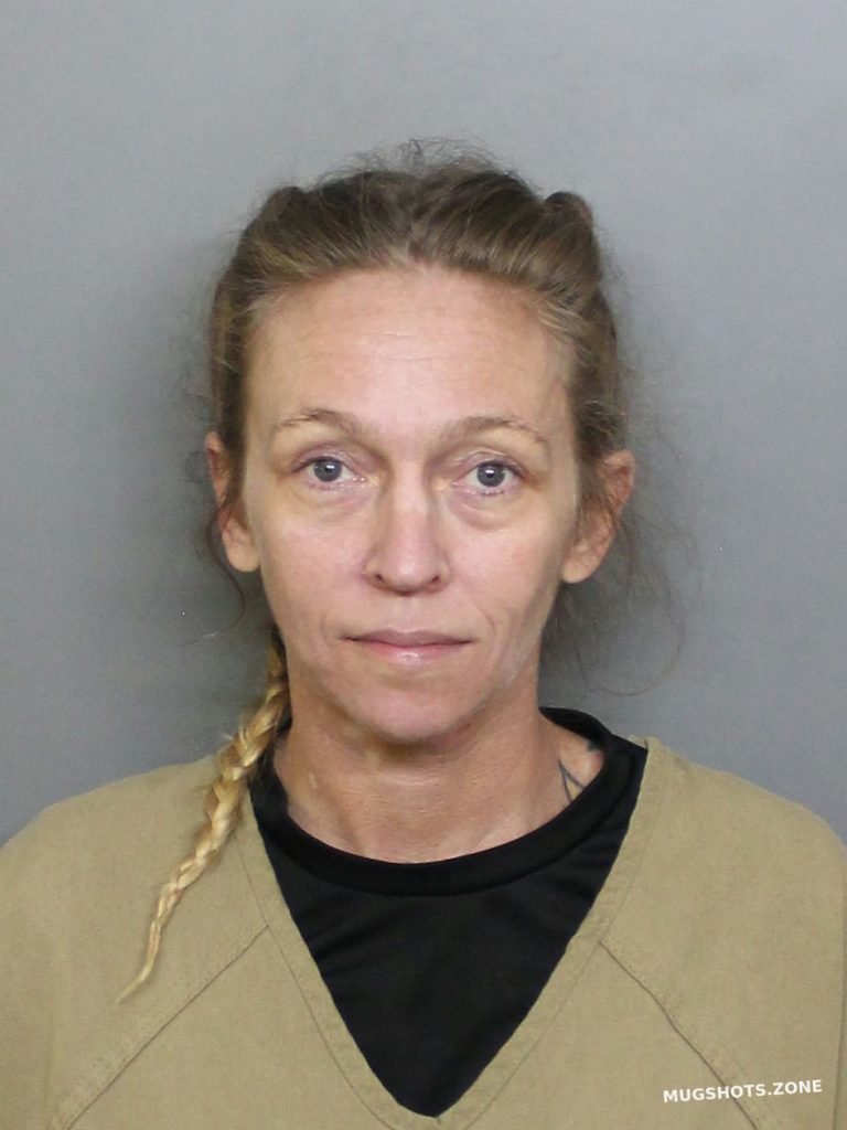 HALL ASHLEY AMANDA 06/07/2023 - Charlotte County Mugshots Zone