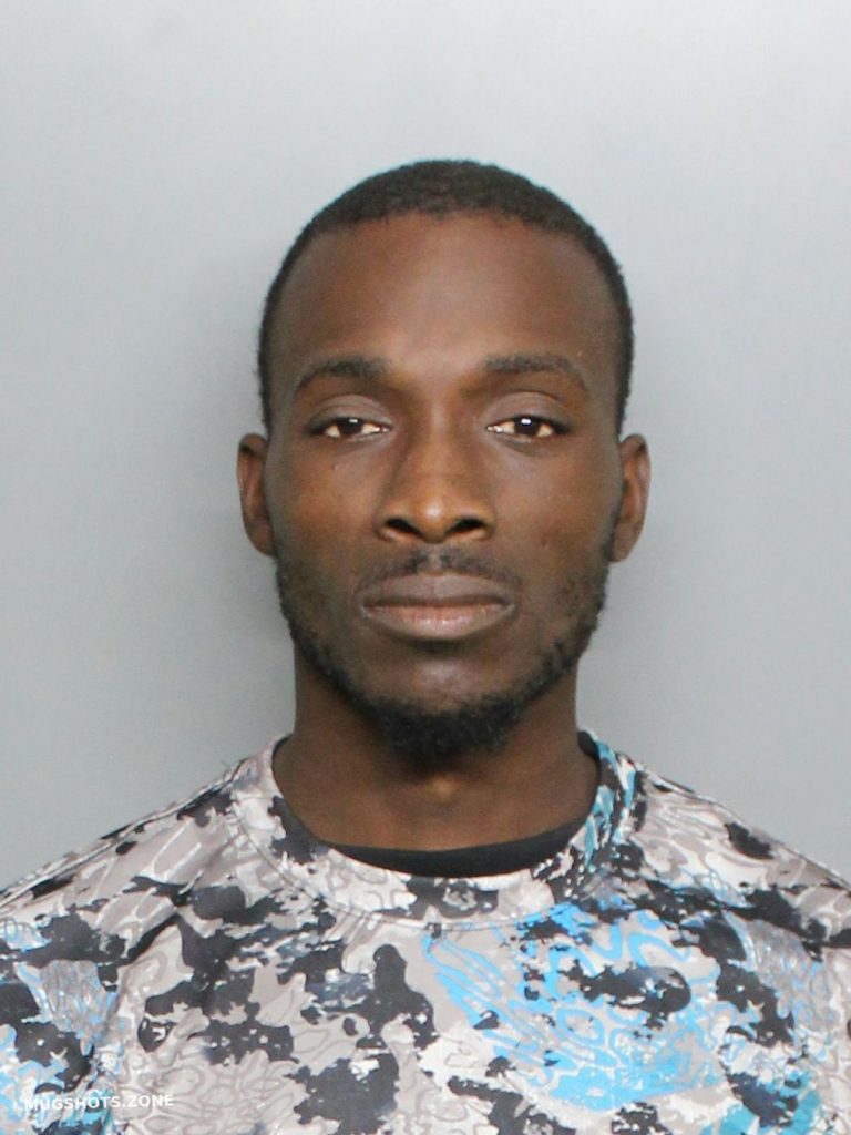 BAKER DERRICK BERNARD 04/13/2024 - Charlotte County Mugshots Zone