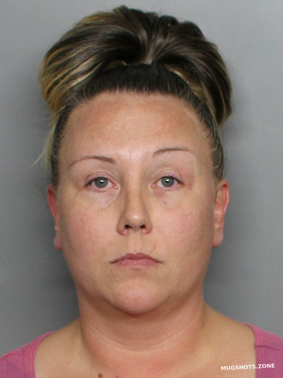 GILBERT CRYSTAL RENEE 11/04/2024 - Charlotte County Mugshots Zone